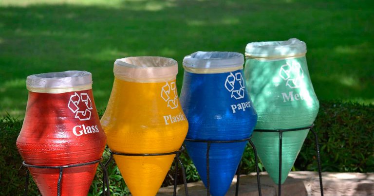 ¿Qué significan los colores de los contenedores de reciclaje? - Parques ...