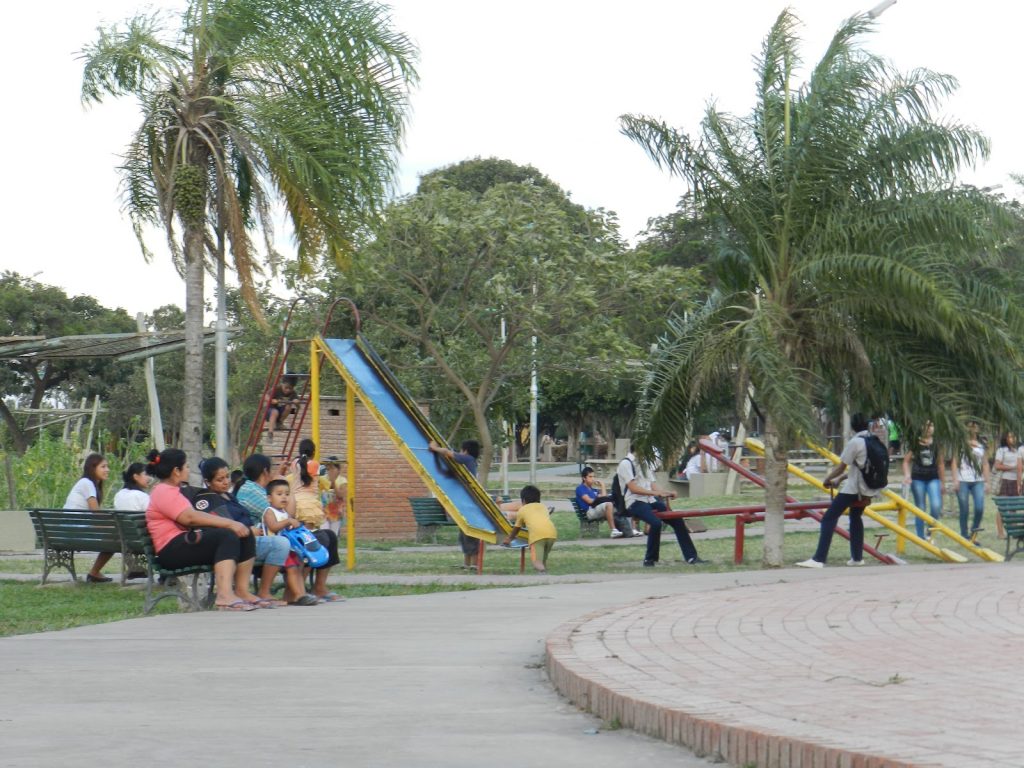 Construcción de un parque de barrio - Parques Alegres I.A.P.